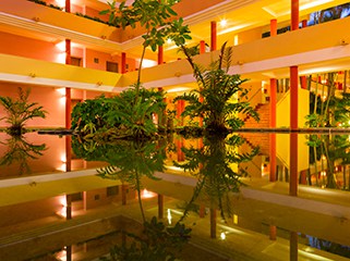 10 Popular Paint Colors for Walls in Hotel Renovation Projects